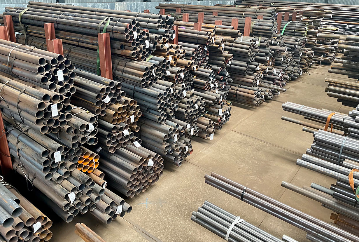 Longitudinally welded steel pipes Ø114.3 mm | Solines