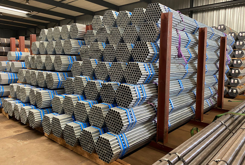 Galvanised tubes in sizes Ø 26.9 mm to 114.3 mm | Solines
