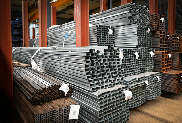 4000 Meters rectangular tubes 50 x 30 x 2,0 mm | Solines BV