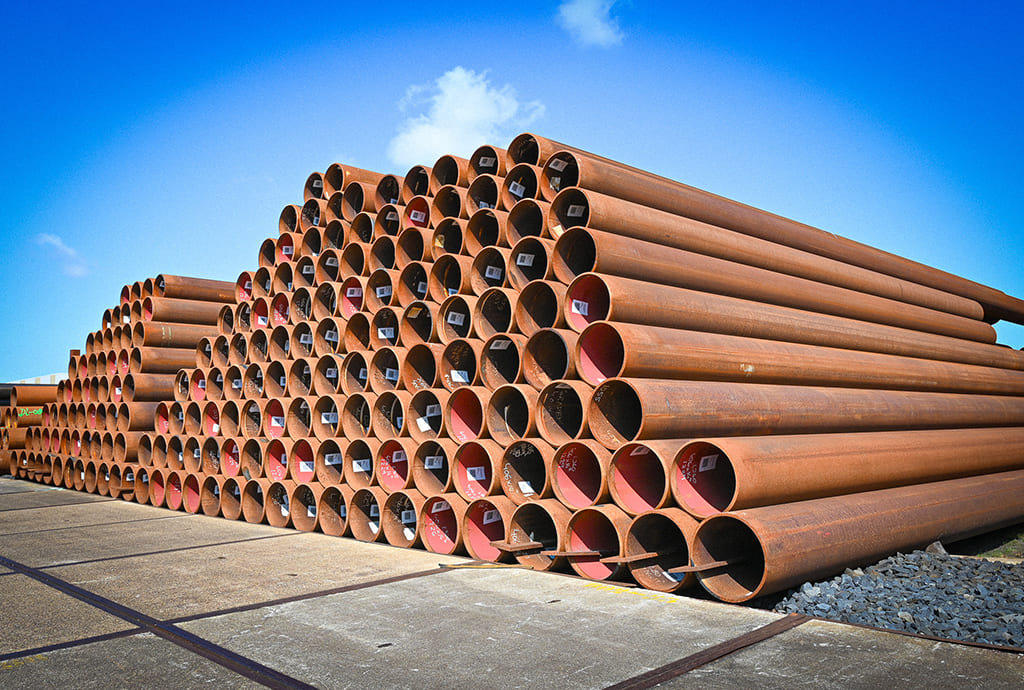 600 Tons of steel tubes in Ø 406.4 x 14.20 mm | Solines BV