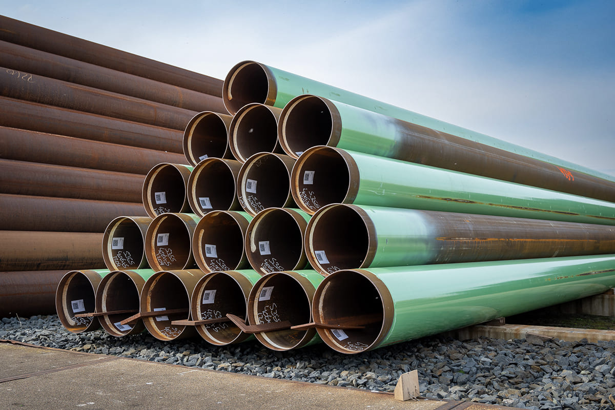 Steel tubes Ø 406.4 x 5.00 mm with green primer | Solines BV