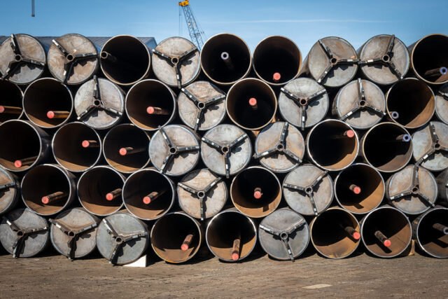 126 attachment points welded with precision on steel tubes